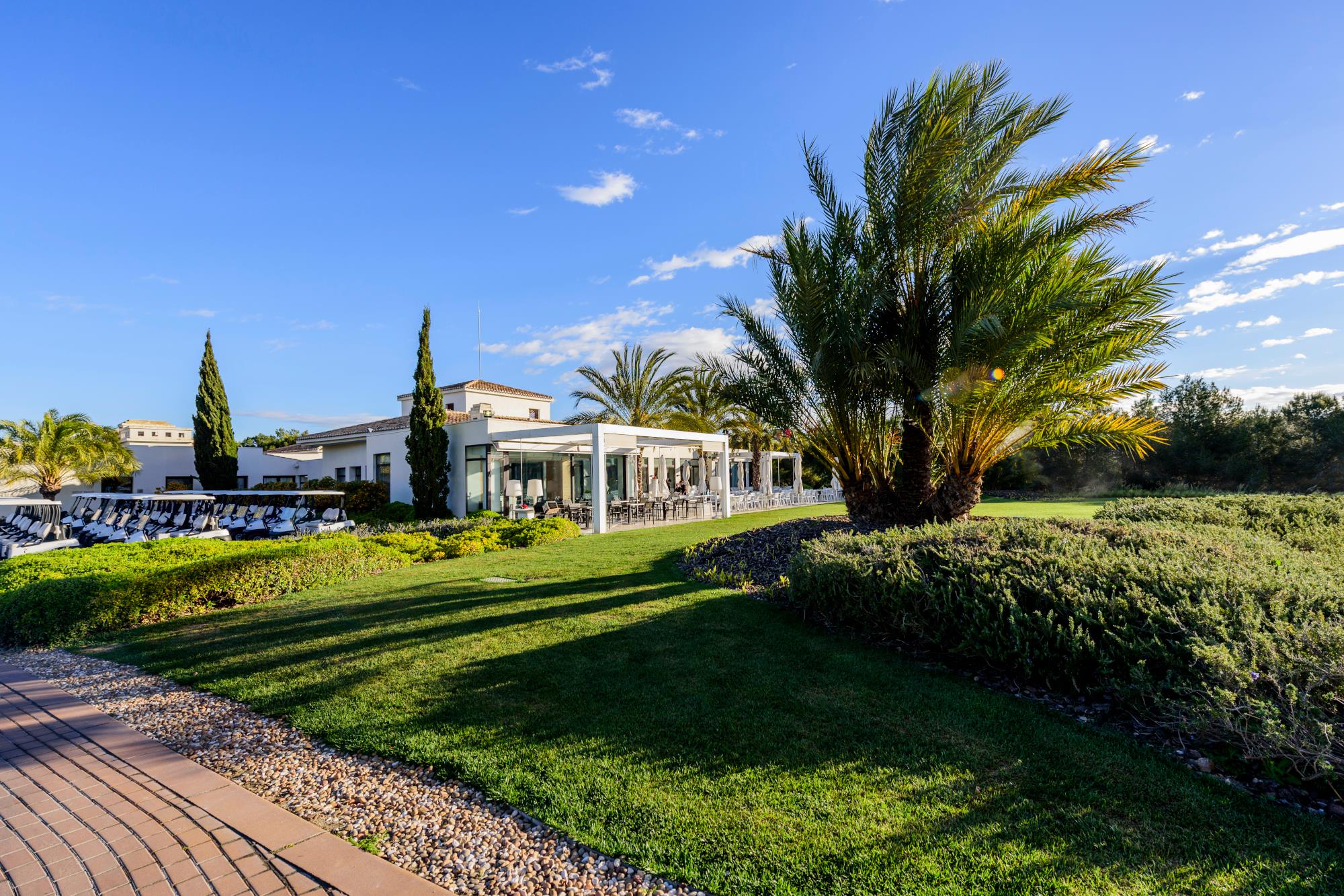 Las Colinas Golf Club House | Appartementen en villa's Las Colinas Golf ...